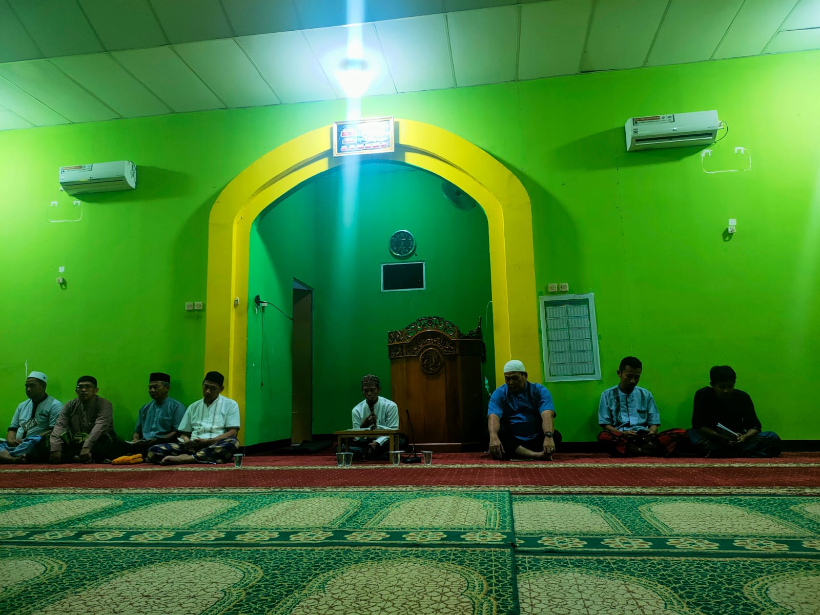 YASINAN RUTIN SETIAP MALAM JUMAT